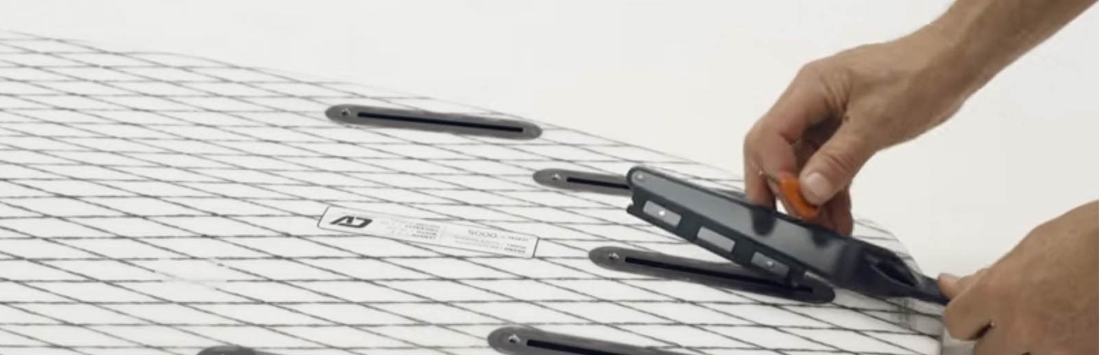 How to insert a Futures Fins Hang Up – Global Surf Industries - USA